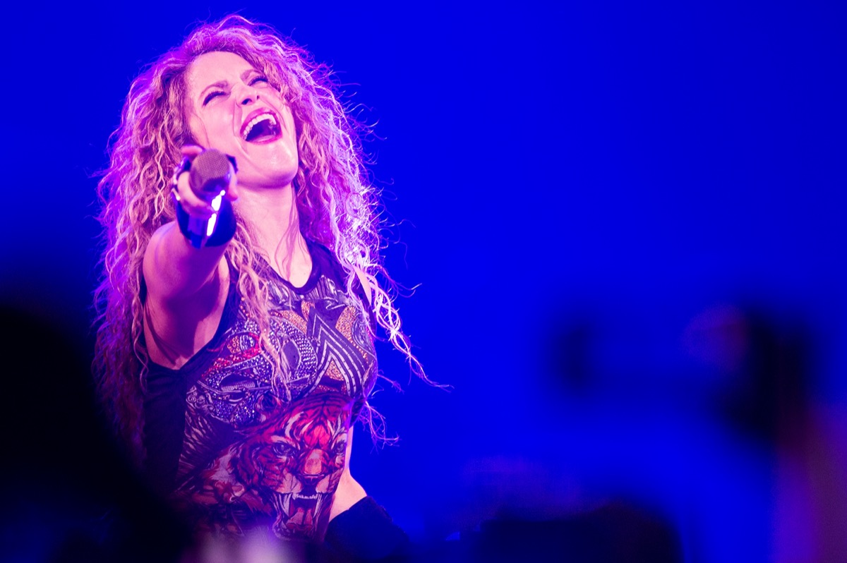 Shakira Shows Off Bikini Surfing in New Video — Celebwell