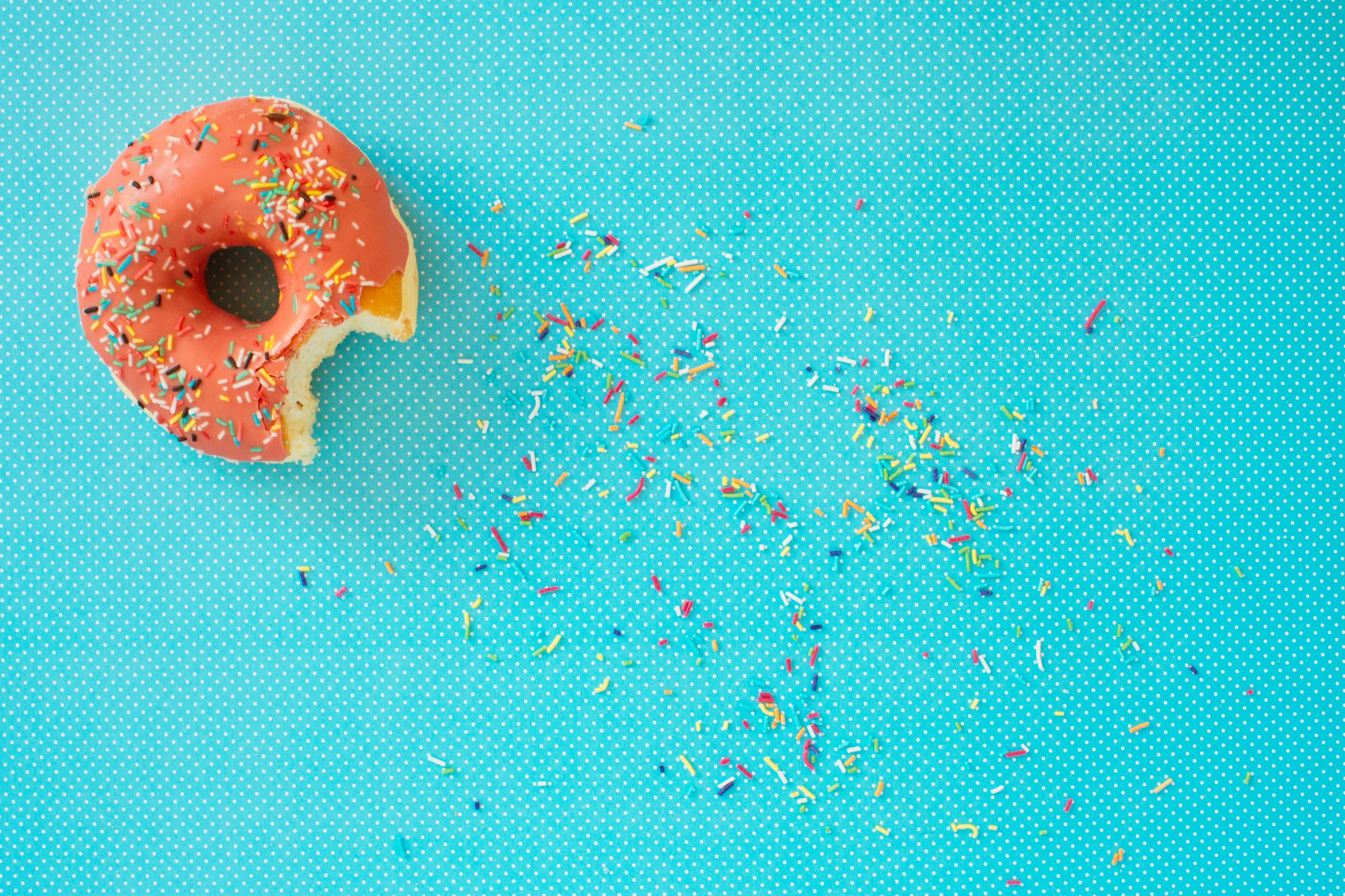 Dua Lipa Rocks Crochet Bikini Poolside — Celebwell