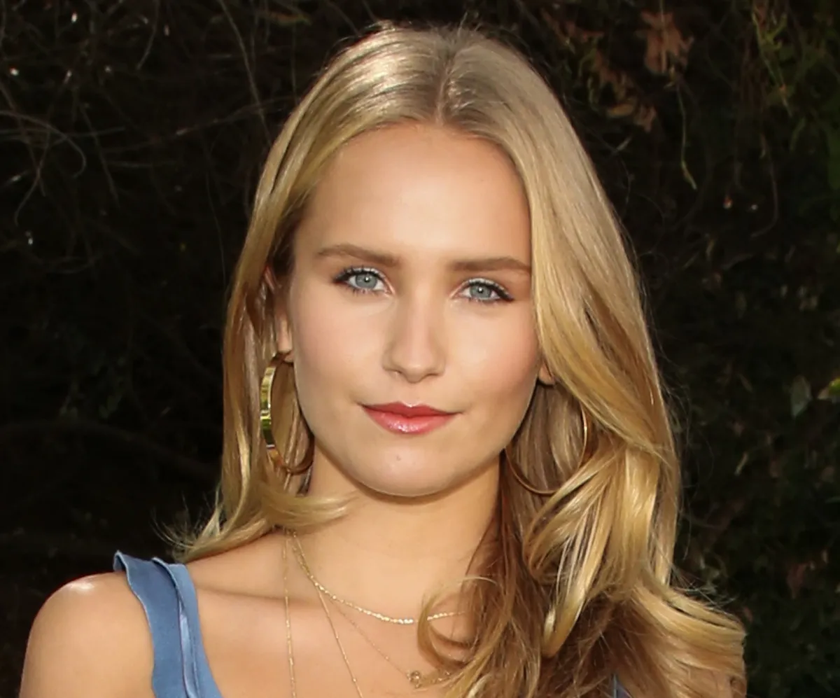 Sailor Brinkley Cook in Swimsuit Wears "Dream Set" — Celebwell