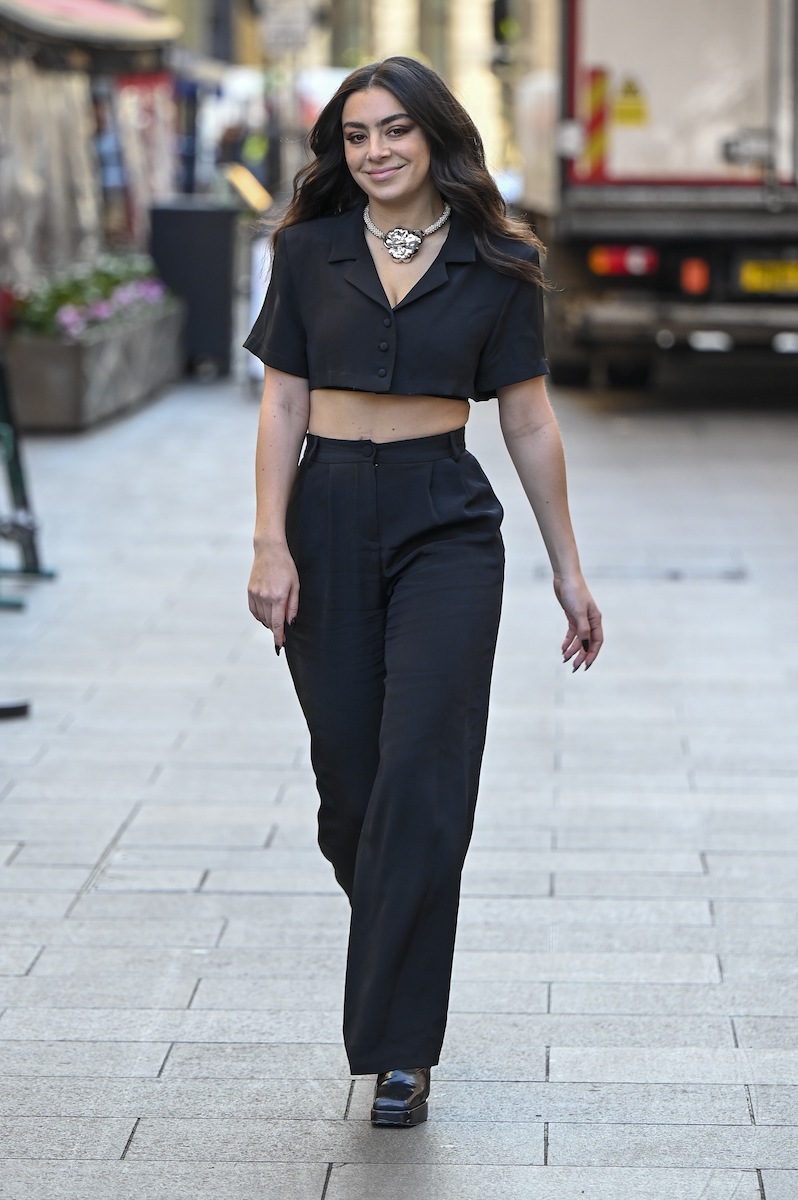 Charli XCX in Bathing Suit Has "Delicious Week Off" — Celebwell