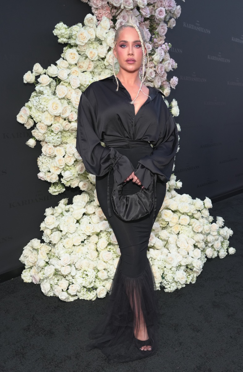 Olivia Pierson in Bathing Suit Hits the "Lagoon" — Celebwell