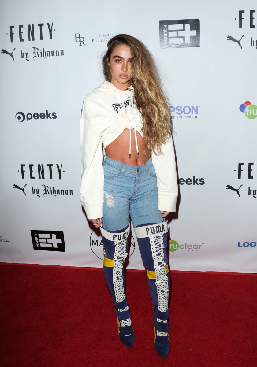 Sommer Ray in Bathing Suit is in "the Jungle" — Celebwell