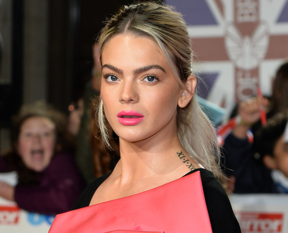 Louisa Johnson in Bathing Suit is "Stunning" — Celebwell