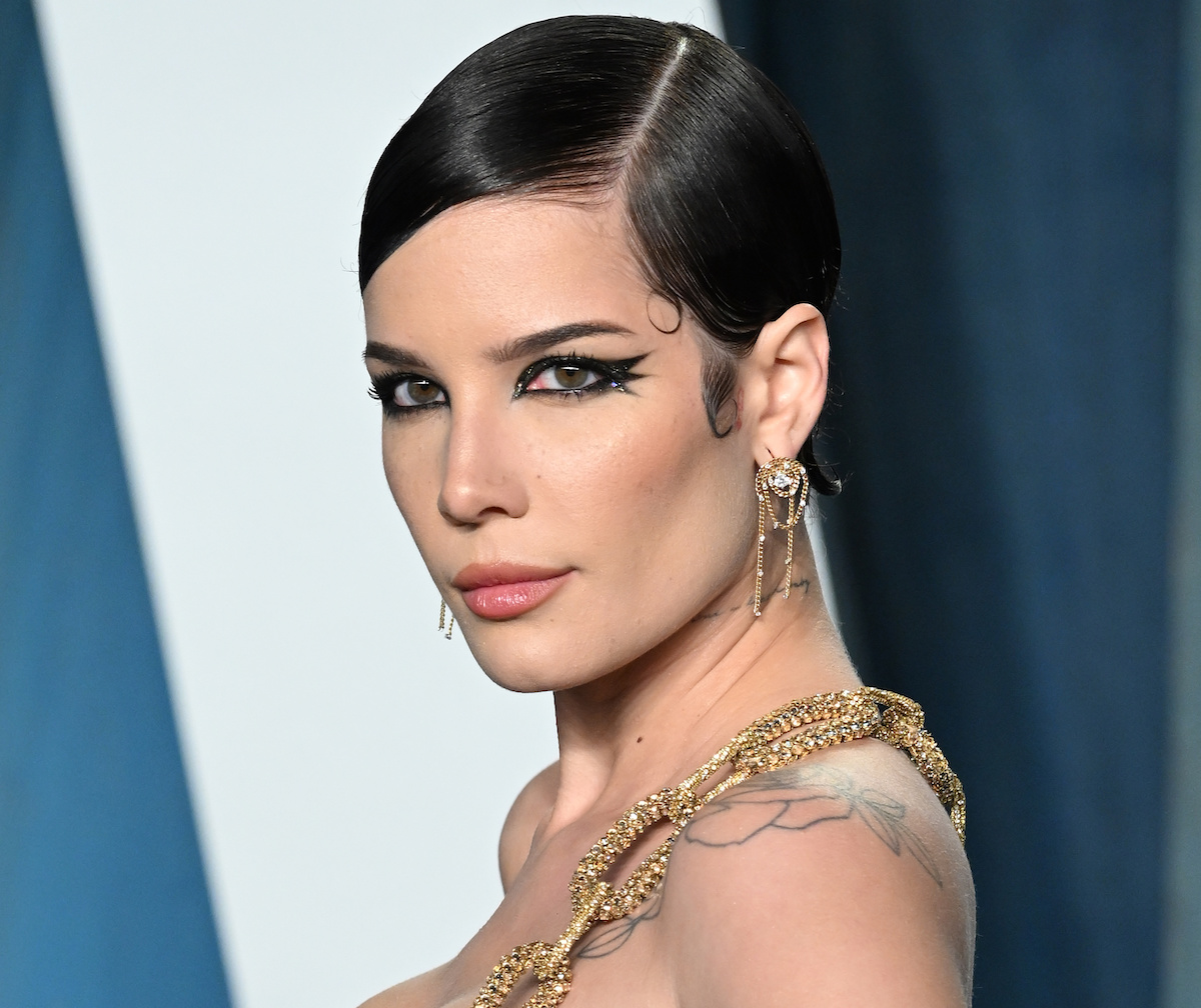 Halsey in Bathing Suit Top Says "Happy Birthday" — Celebwell