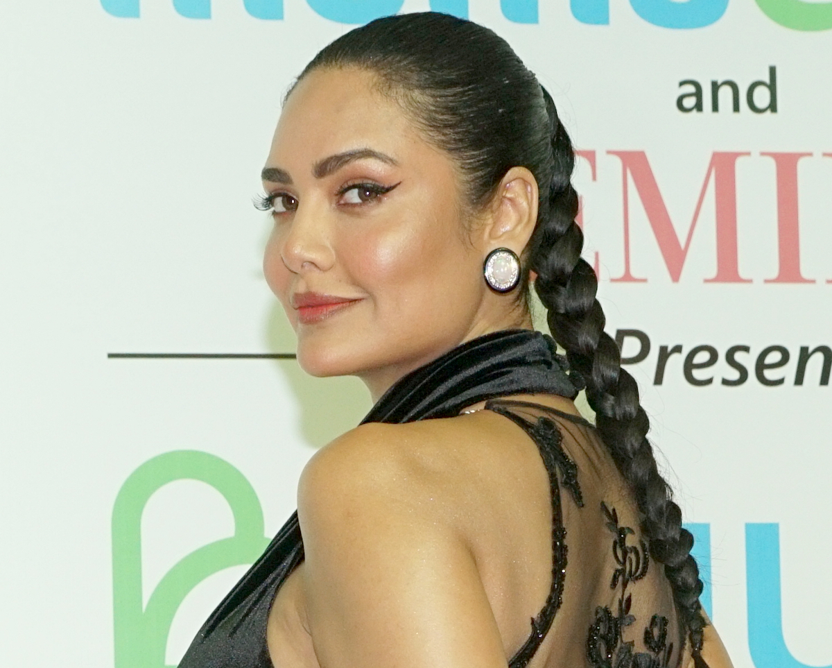 Esha Gupta in Bathing Suit is Pure "Happiness" — Celebwell