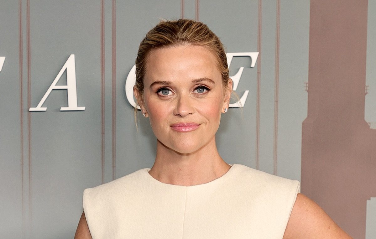 Reese Witherspoon in Bathing Suit Shares "Summer Pic" — Celebwell