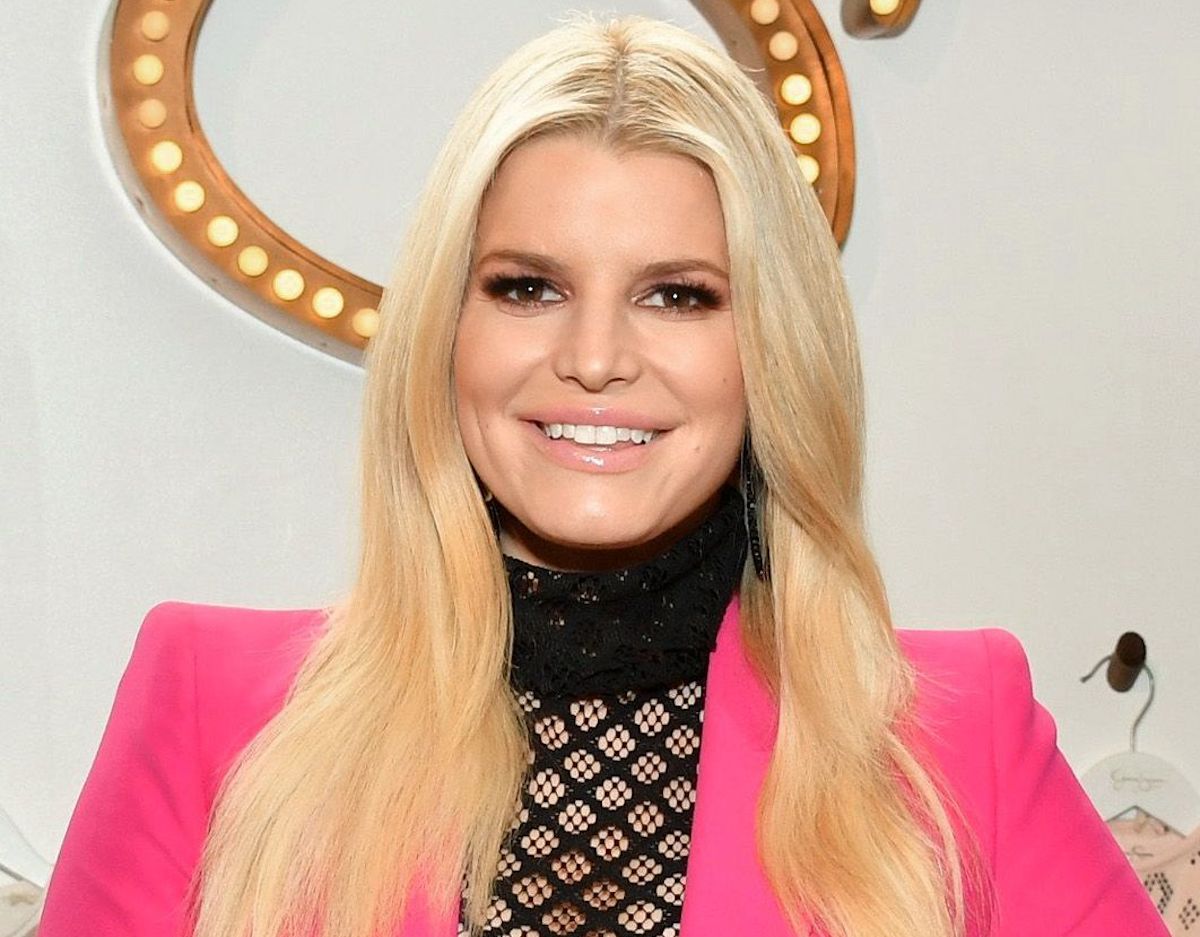 Jessica Simpson in Bathing Suit Has "Extra Passion" — Celebwell