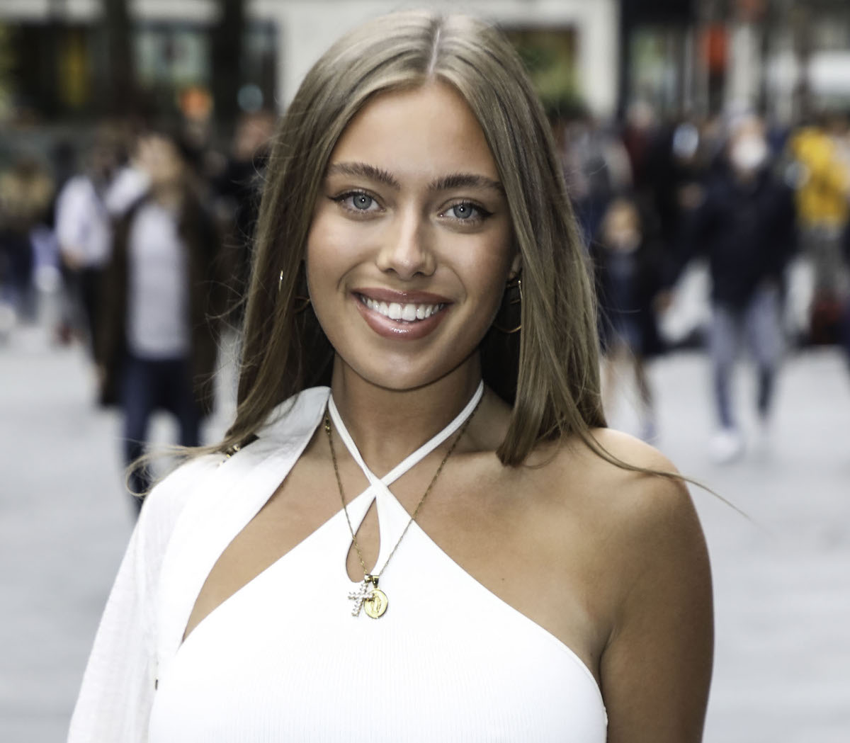 Tyne-Lexy Clarson in Bathing Suit Says "Not My First Rodeo" — Celebwell