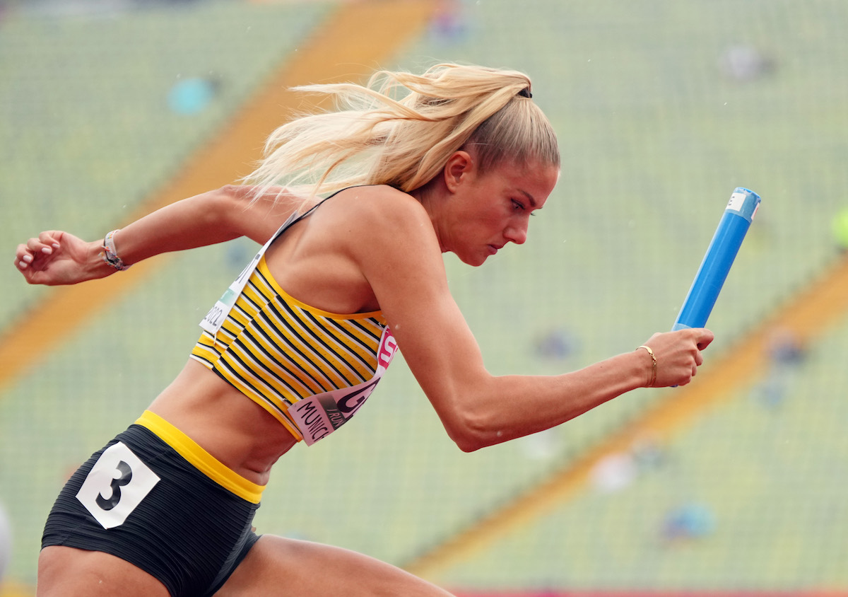 Alica Schmidt in Bathing Suit Says "Catch Me Here" — Celebwell