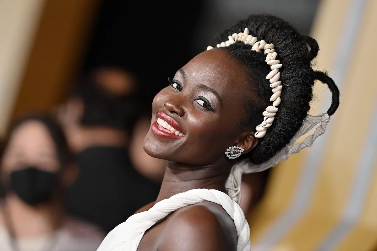Lupita Nyong'o in Bathing Suit Shows "How I Trained to Swim in Wakanda ...
