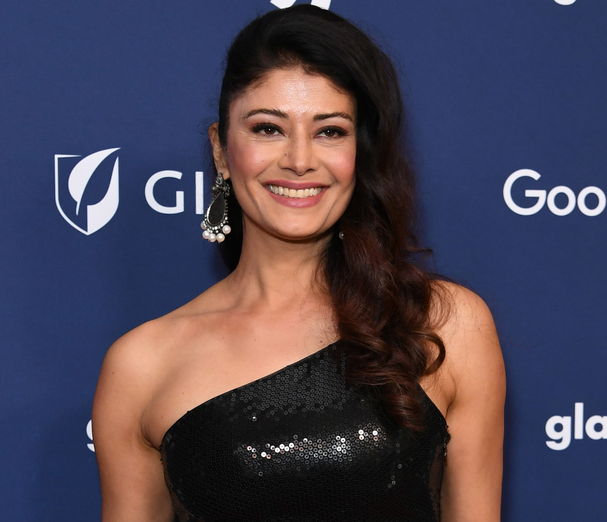 Pooja Batra in Bathing Suit is "Raising Up the Heat" — Celebwell