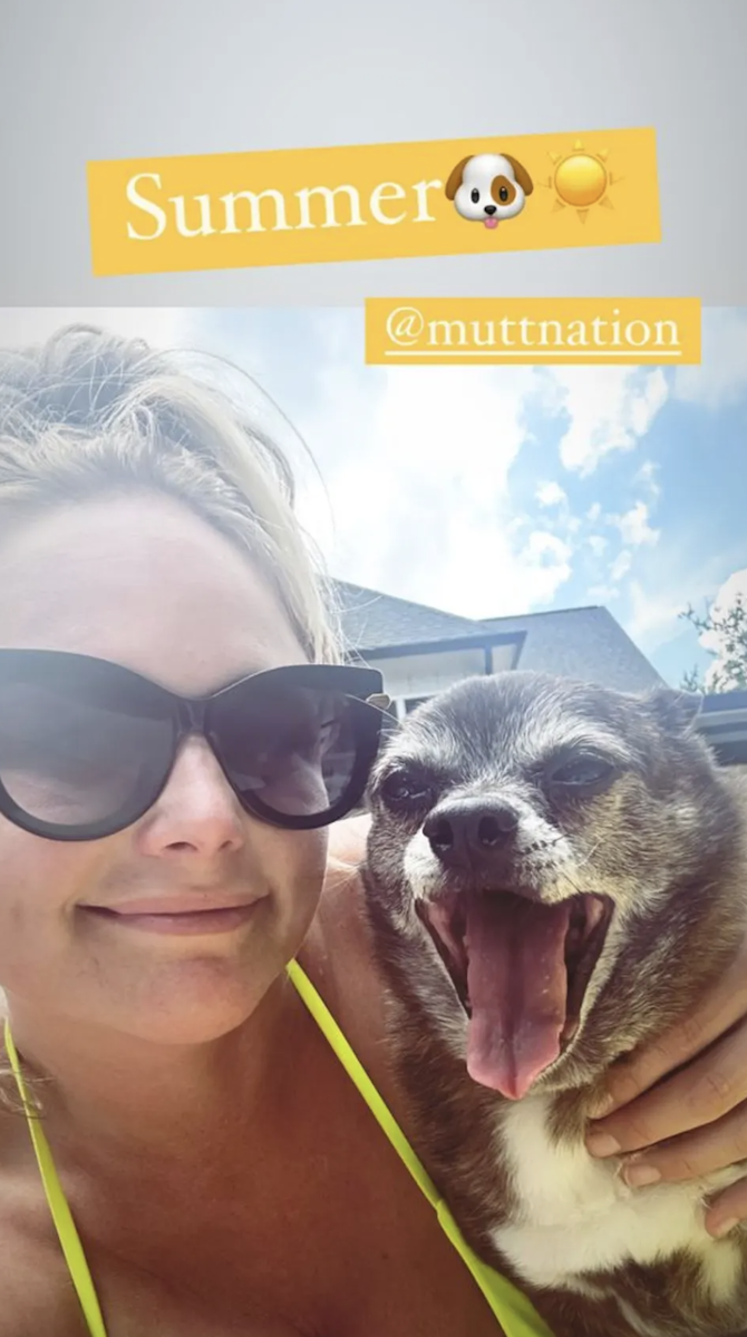 Miranda Lambert in Bathing Suit Starts "Summer" — Celebwell