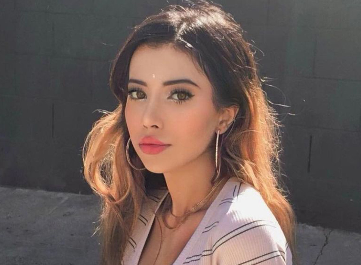Sakshi Chopra In Bathing Suit Has Angel Energy — Celebwell
