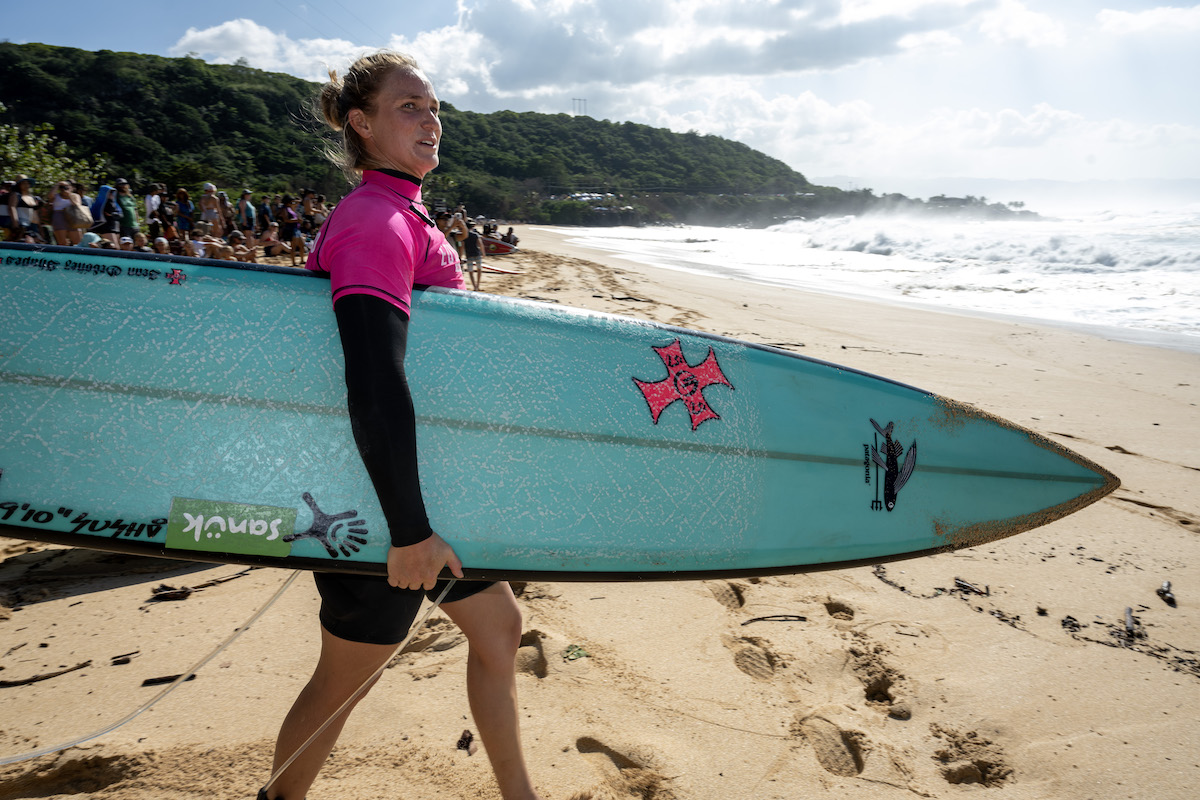 Pro Surfer Paige Alms in Swimsuit Says “Time For a Challenge” — Celebwell