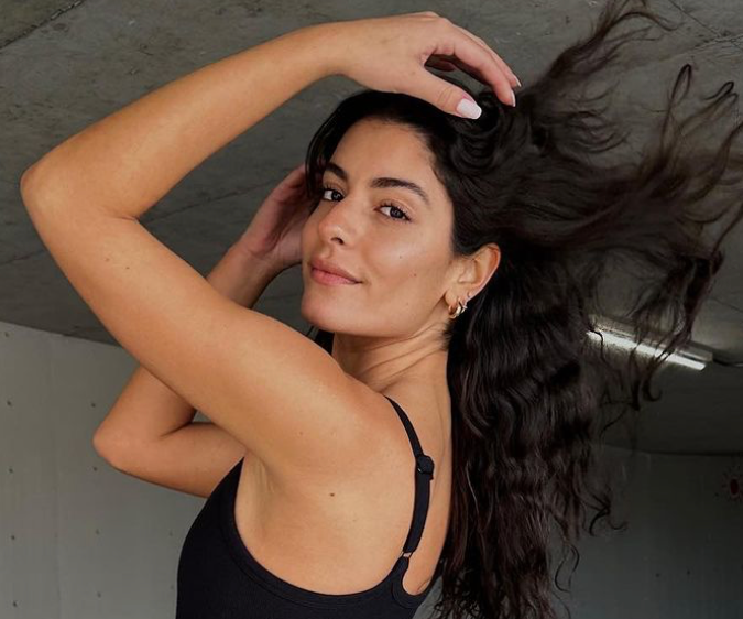 Colombian Model Manuela Alvarez Hernandez Shares Swimsuit Photo From the Beach