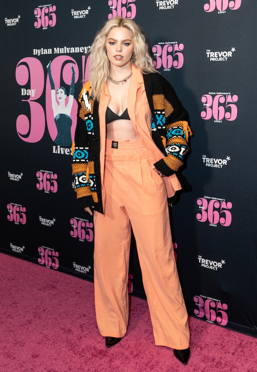 Reneé Rapp Shares Rare Swimsuit Photo