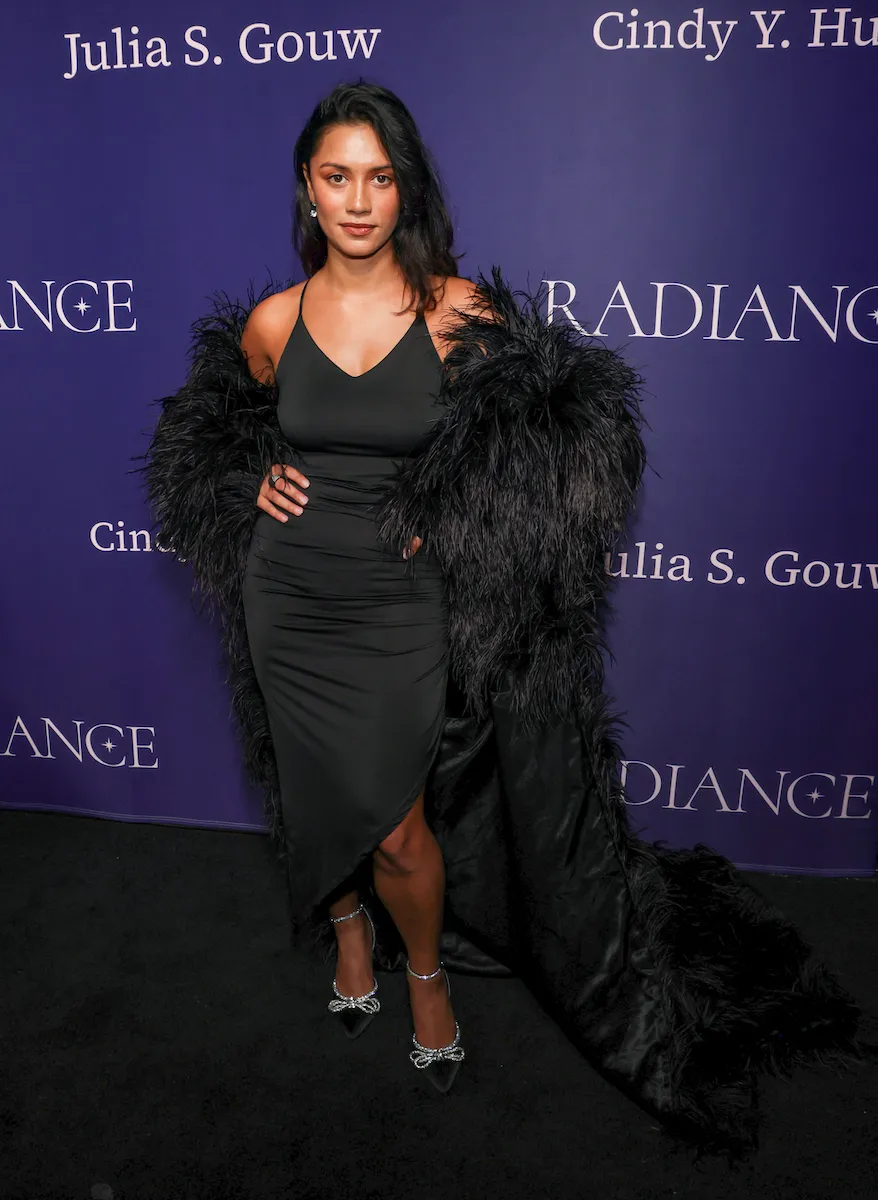 The Night Agent Star Luciane Buchanan Shares Bathing Suit Video From Hawaii