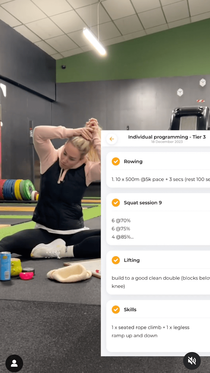 Gladiators Star Sheli McCoy, aka Sabre, in Two-Piece Workout Gear ...