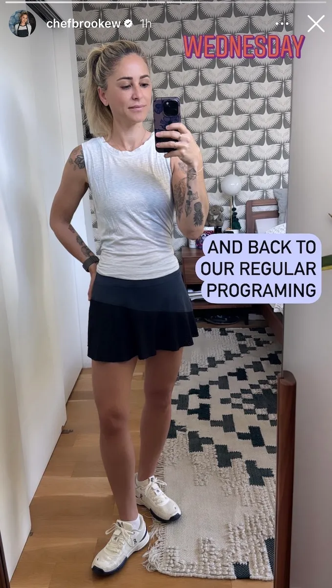 Top Chef Star Brooke Williamson in Workout Gear Shares Selfie — Celebwell