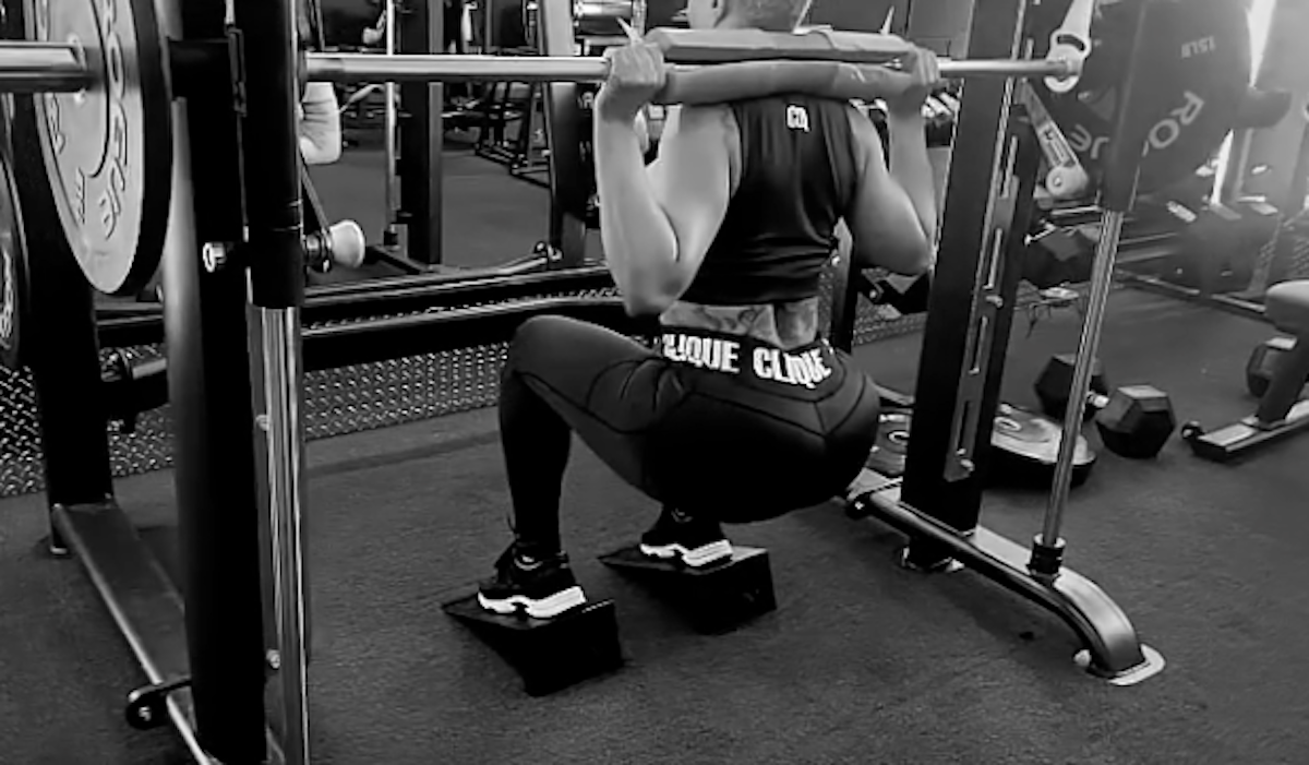 Blac Chyna in Two-Piece Workout Gear is "Wow"