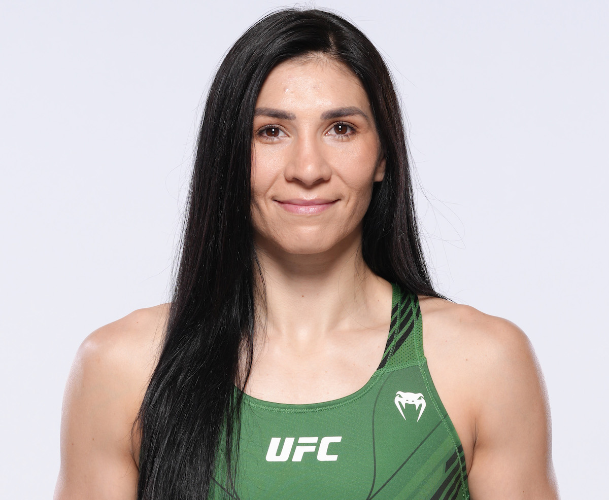 MMA's Irene Aldana in Two-Piece Workout Gear Hopes "Someday I Will ...