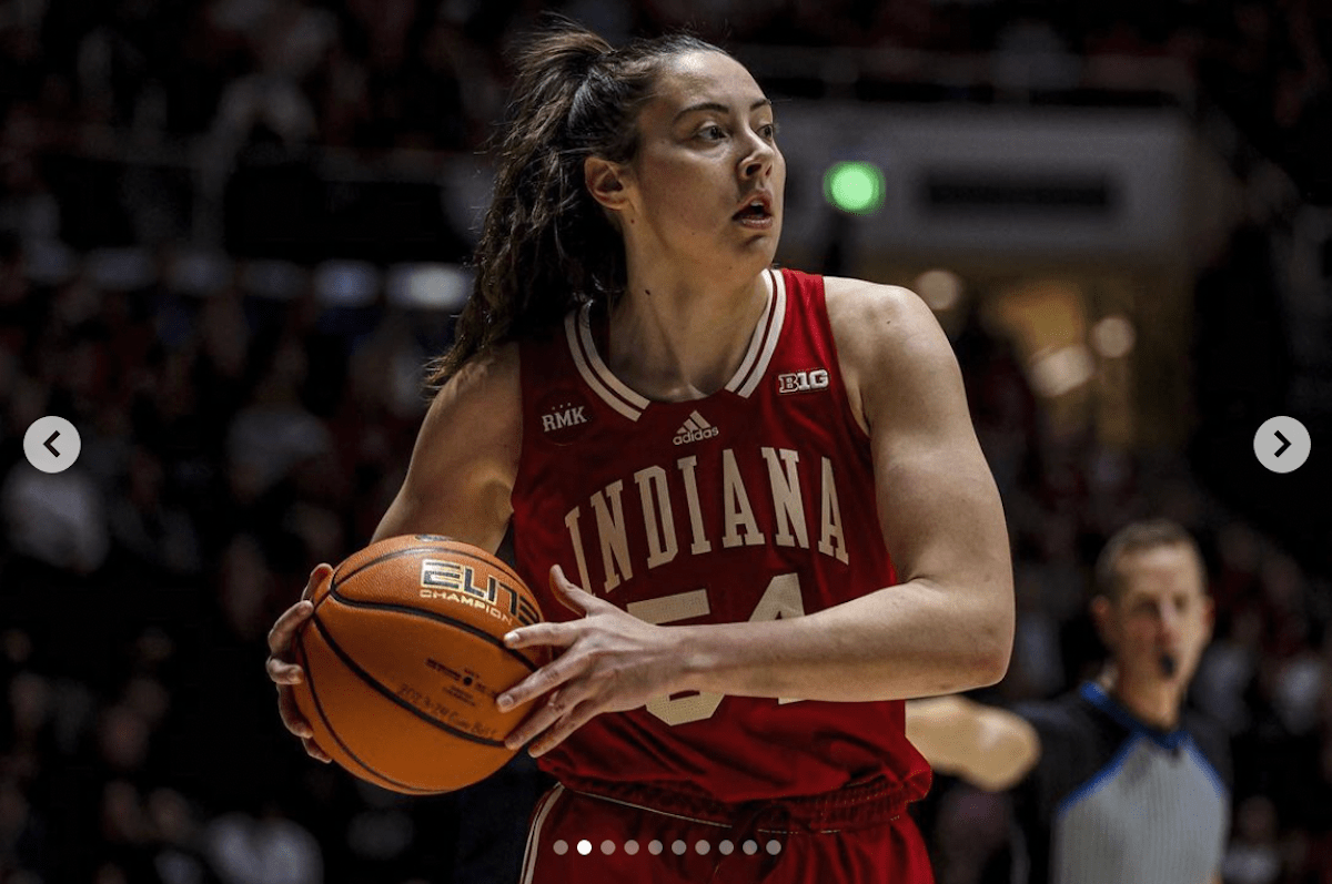 Mackenzie Holmes in Two-Piece Workout Gear Says "We're In"