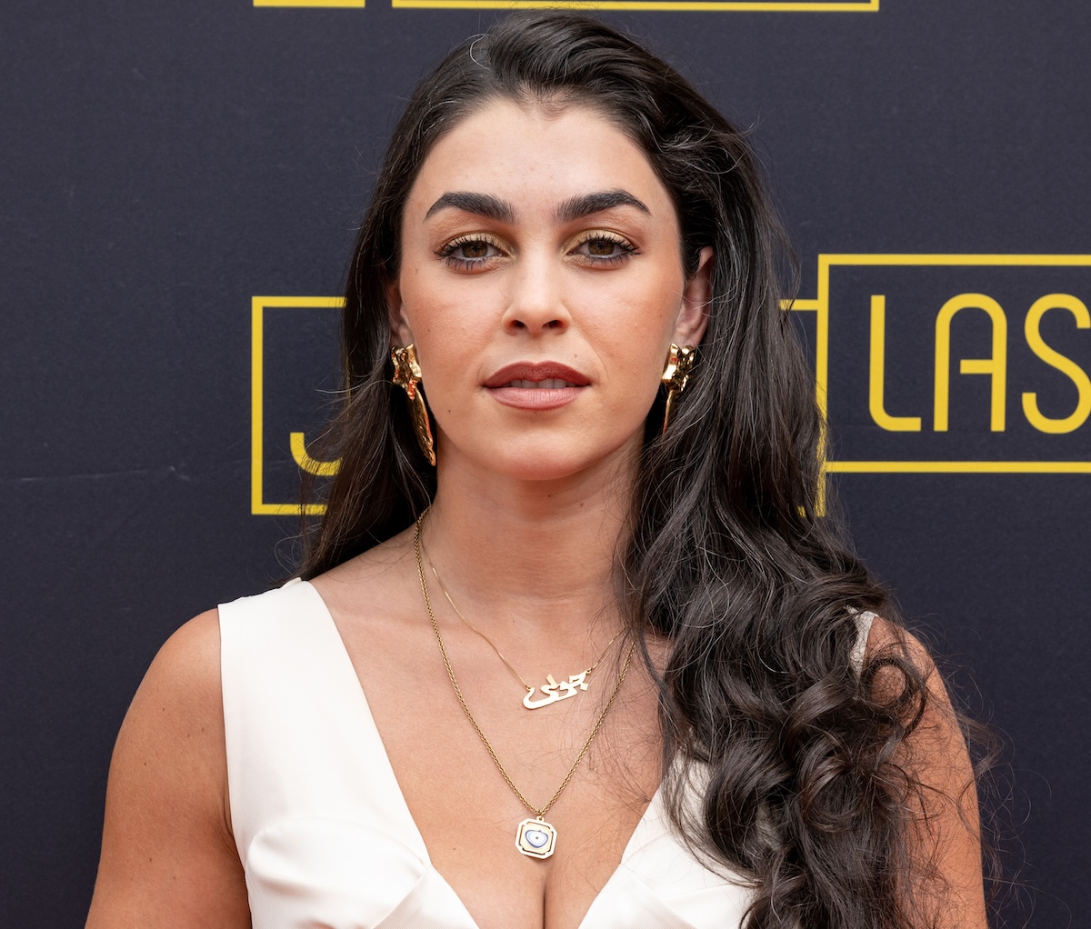 9-1-1: Lone Star's Natacha Karam in Two-Piece Workout Gear Says Hi From ...