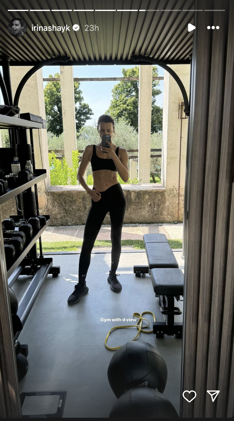 Fashion Model Irina Shayk in Two-Piece Workout Gear Shares "Gym With a ...