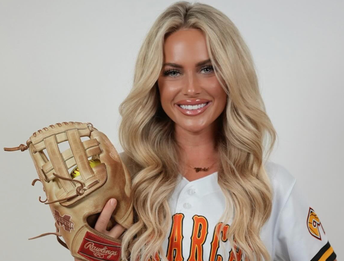 Softball Player Brylie St Clair Shows Off Abs In Racy New Photos