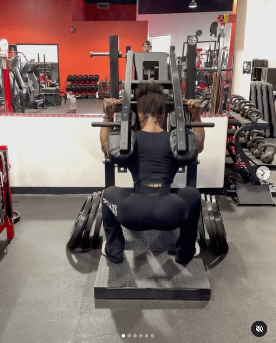 IFBB Competitor Cydney Gillon in Two-Piece Workout Gear Shares "Workout ...