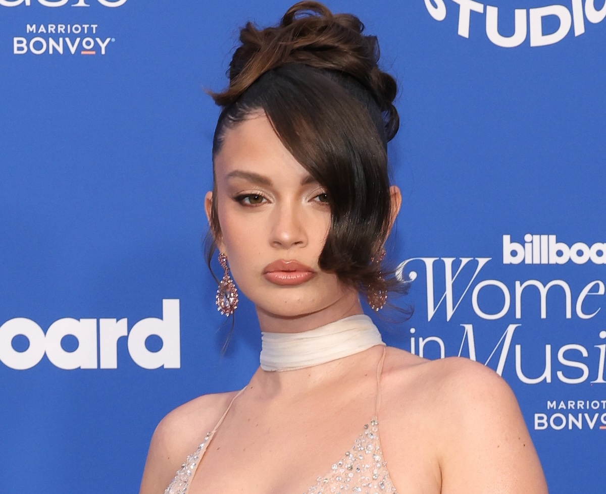 Sabrina Claudio Shows Off Fit Body in New Photo, Asks "Y’all Hungry?"