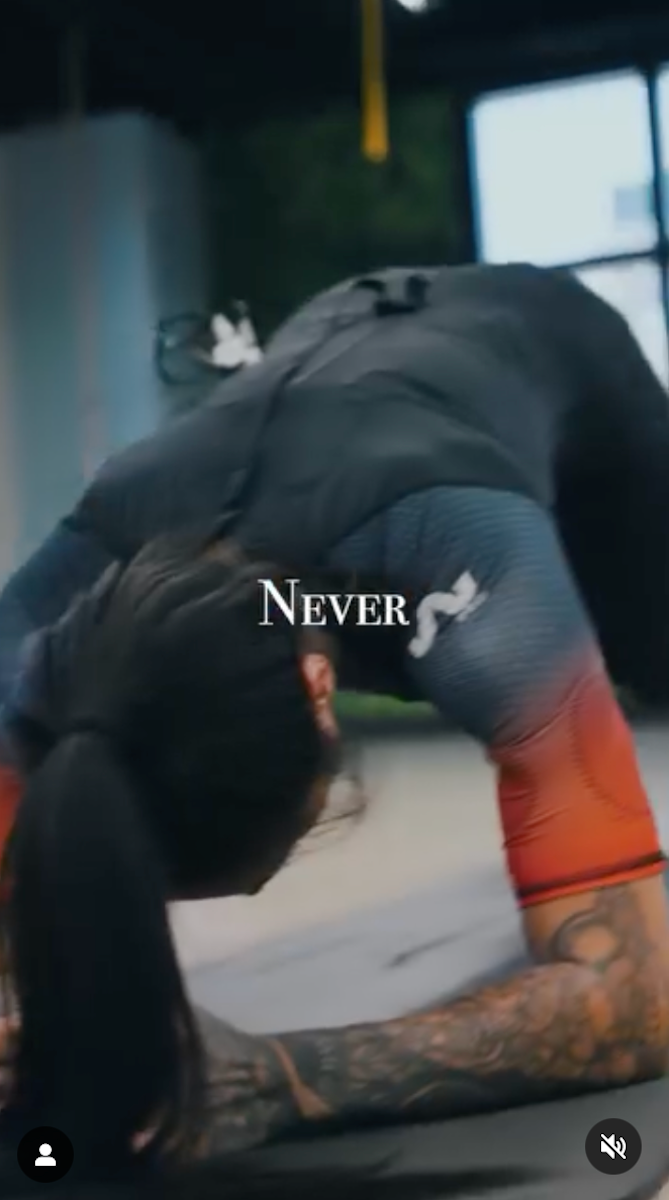 Bodybuilder Bakhar Nabieva in Two-Piece Workout Gear is "Amazing"