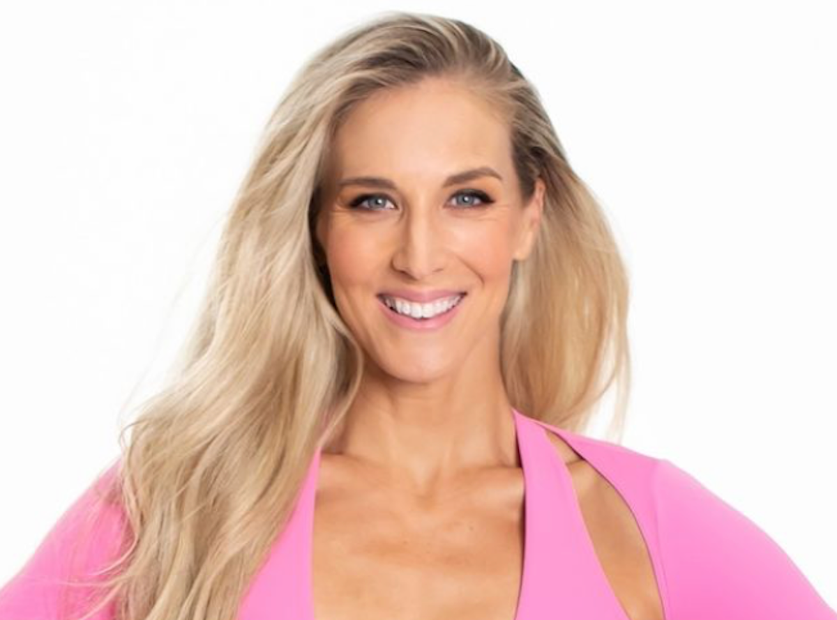 Influencer Danielle Pascente in Two-Piece Workout Gear Feels "Strong ...