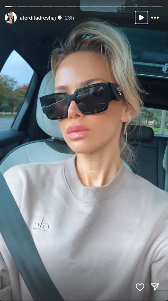 Afërdita Dreshaj in Two-Piece Workout Gear Does "Light Workout"