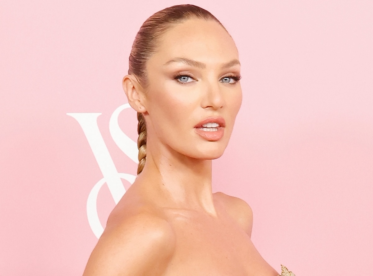 Victoria's Secret Legend Candice Swanepoel in Two-Piece Workout Gear ...