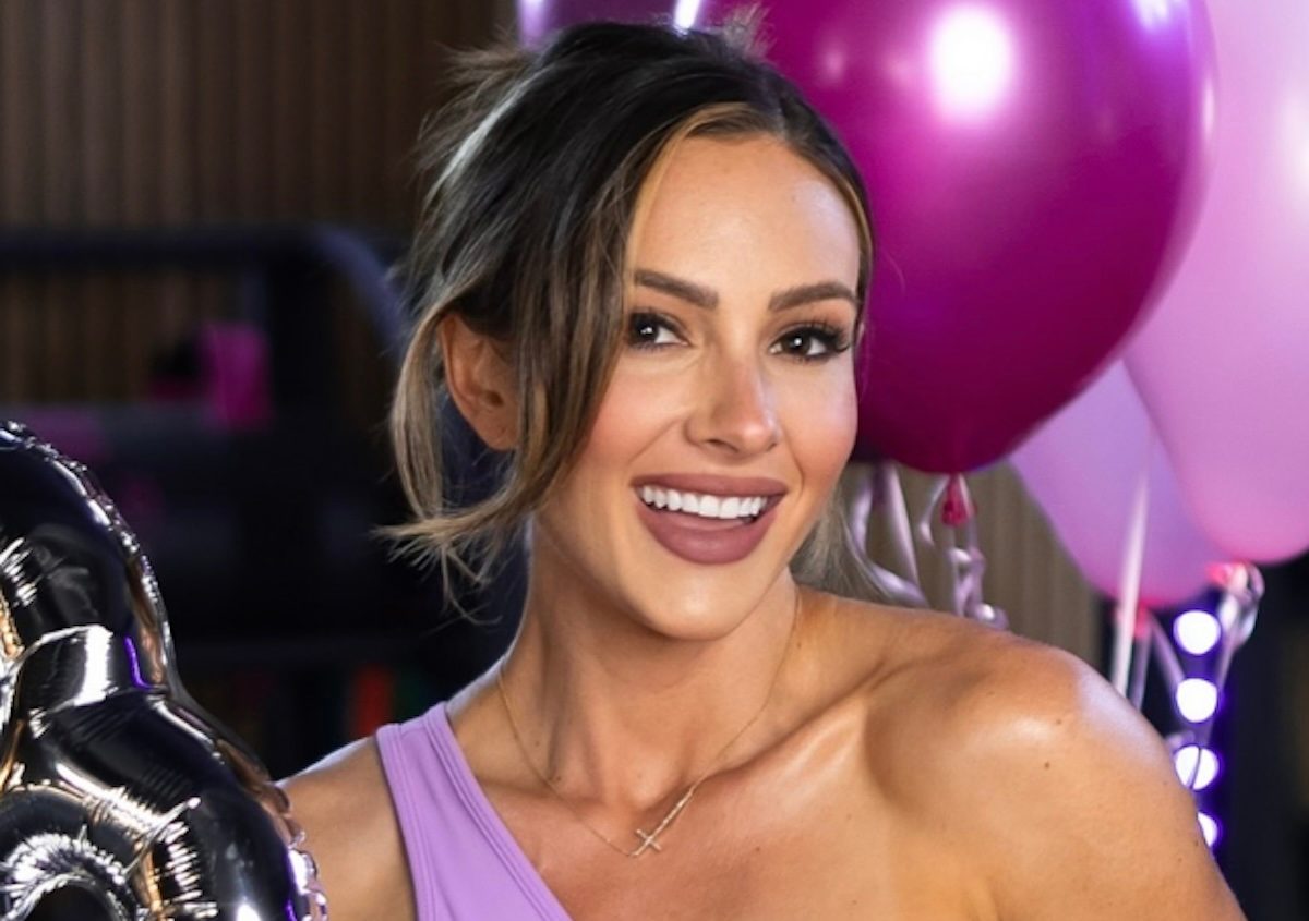 Fitness Model Paige Hathaway in Two-Piece Workout Gear Asks "True or ...