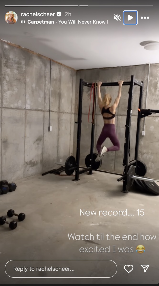 Fitness Influencer Rachel Scheer in Two-Piece Workout Gear Sets "New ...