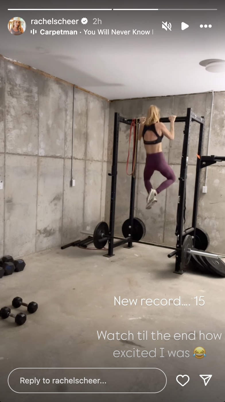 Fitness Influencer Rachel Scheer in Two-Piece Workout Gear Sets "New ...
