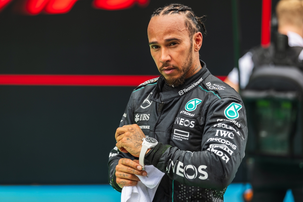5 Ways F1 Champion Lewis Hamilton Keeps His Body So Ripped — Celebwell